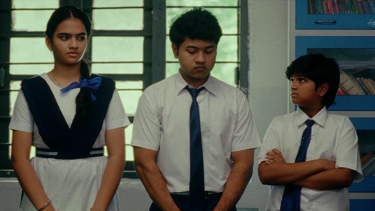 Stream 90s-middle-class-biopic Online | Watcho